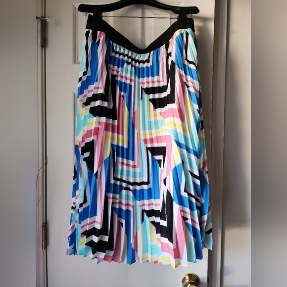 Worthington | Skirts | Multi Colored Design Skirt | Poshmark